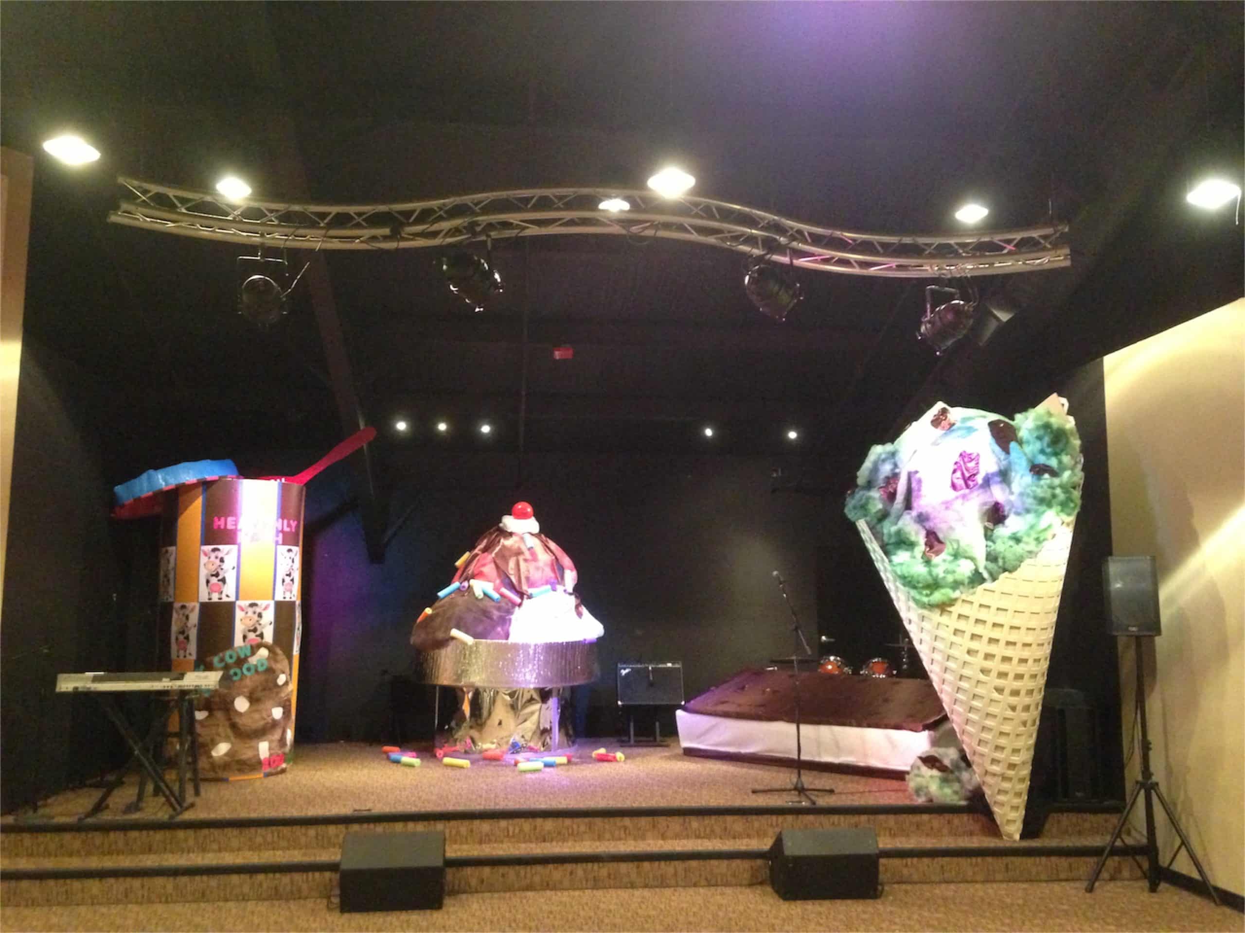 Ice Cream Sunday - Church Stage Design Ideas - Scenic sets and stage ...