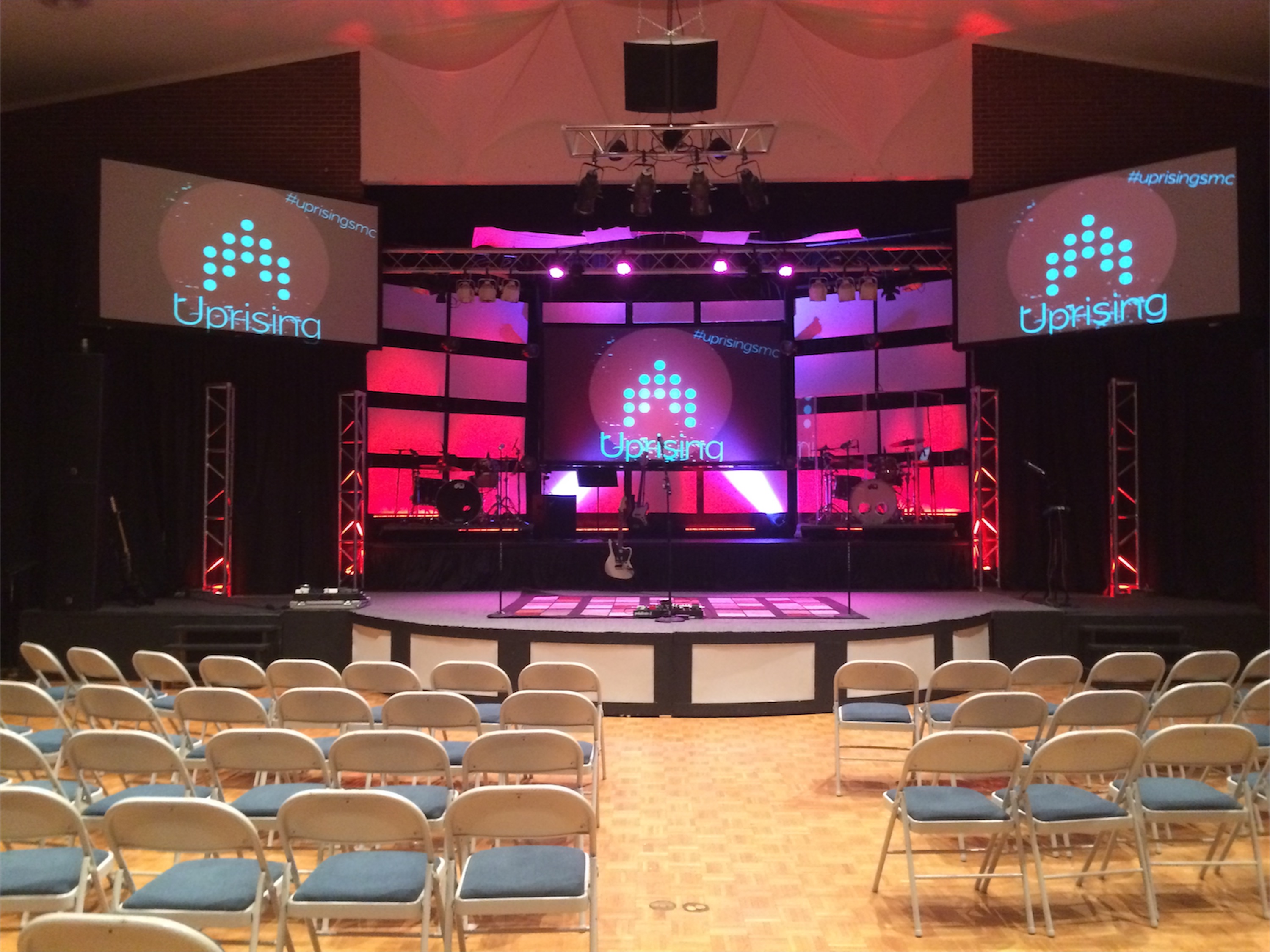Simple Stacked Rectangles - Church Stage Design Ideas