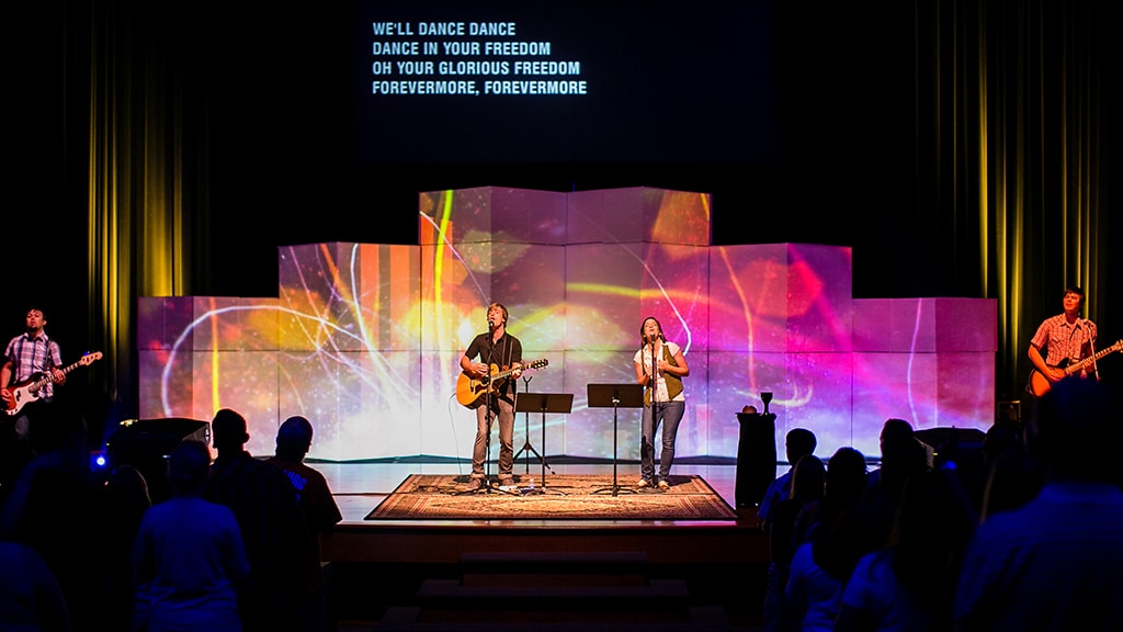 Throwback: Project: Boxes - Church Stage Design Ideas - Scenic sets and ...