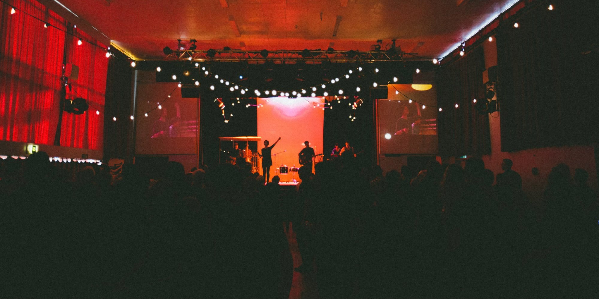 Simple Lights for Christmas - Church Stage Design Ideas