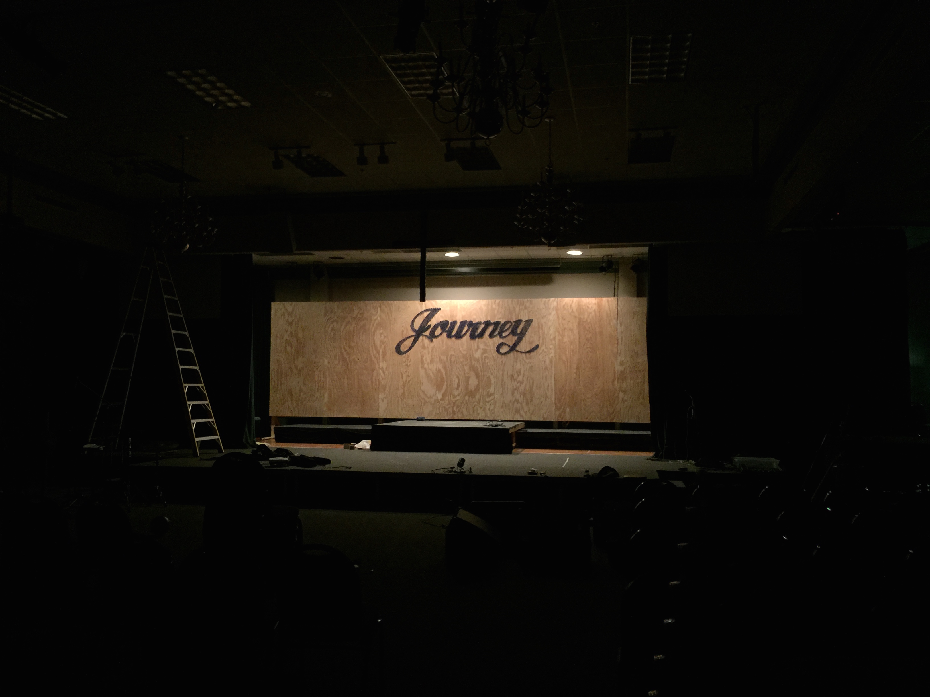 String Typography - Church Stage Design Ideas - Scenic sets and stage ...