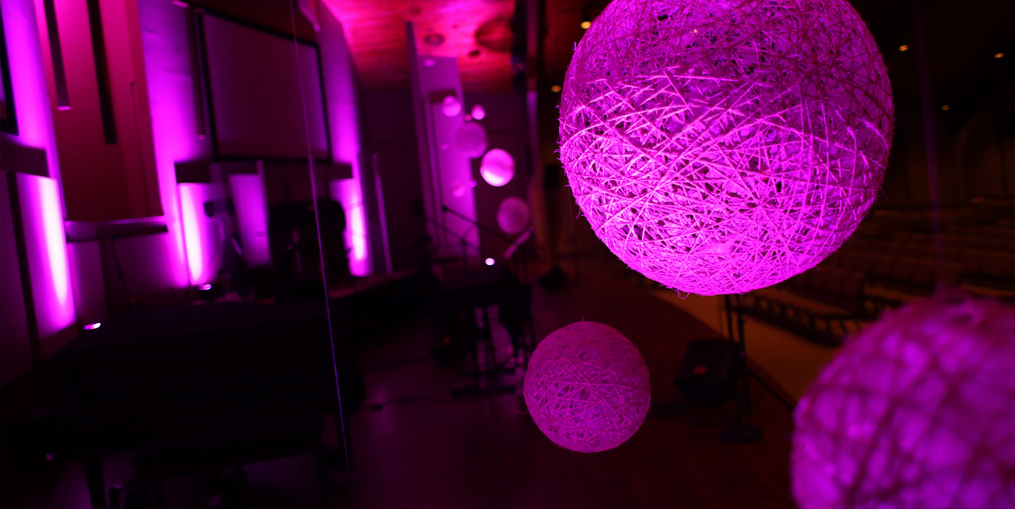 DIY Yarn Balls - Church Stage Design Ideas