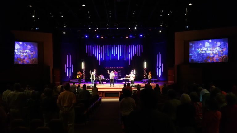 Techno Ice - Church Stage Design Ideas - Scenic sets and stage design ...