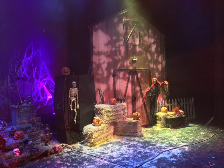 Haunted - Church Stage Design Ideas - Scenic sets and stage design ...