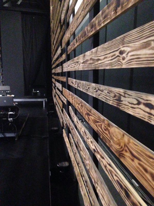 Stagger Wall - Church Stage Design Ideas - Scenic sets and stage design ...