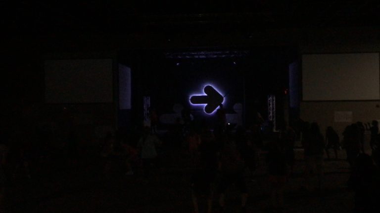 One Direction - Church Stage Design Ideas - Scenic sets and stage ...