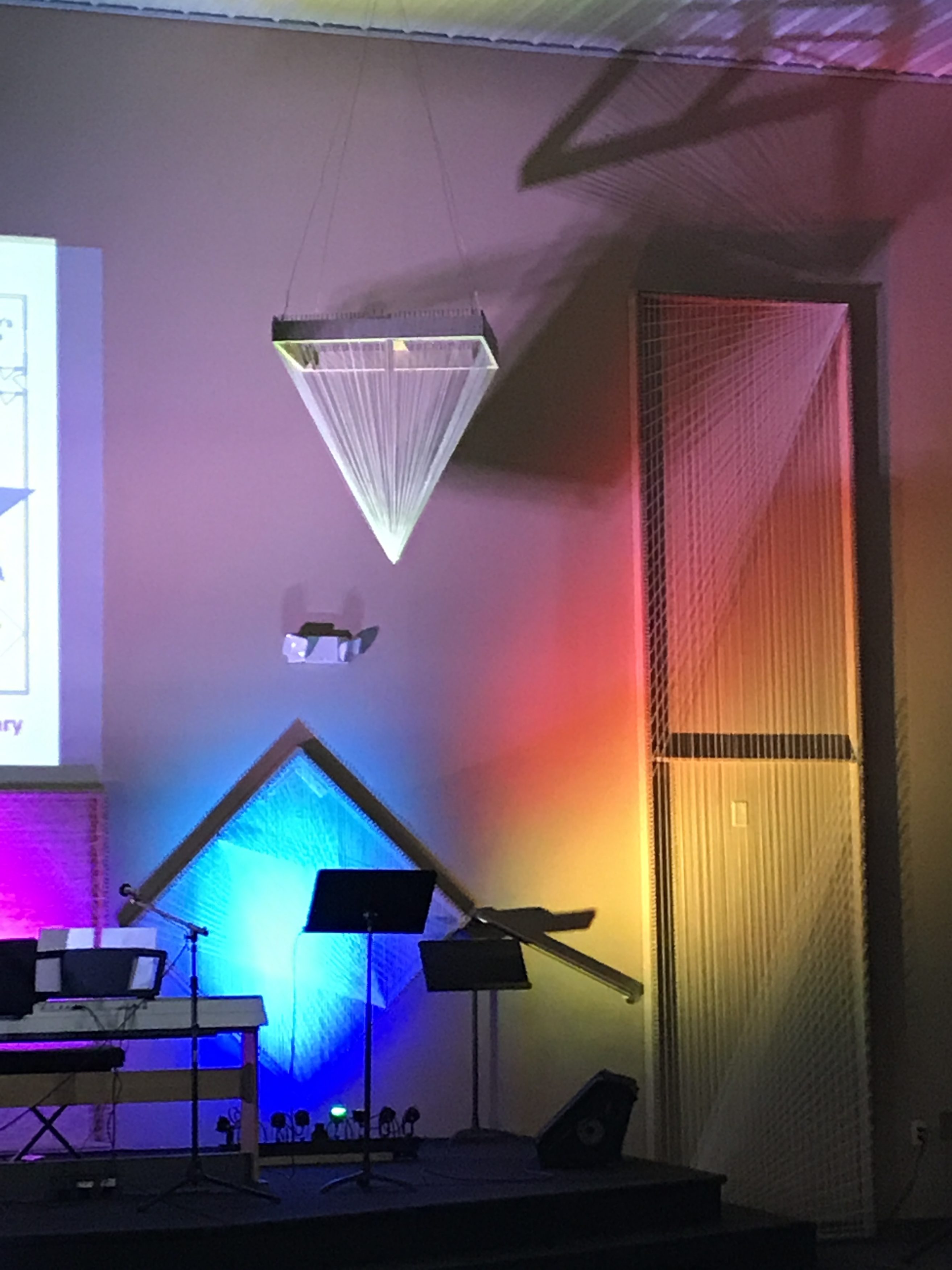 String Pyramids - Church Stage Design Ideas - Scenic sets and stage ...