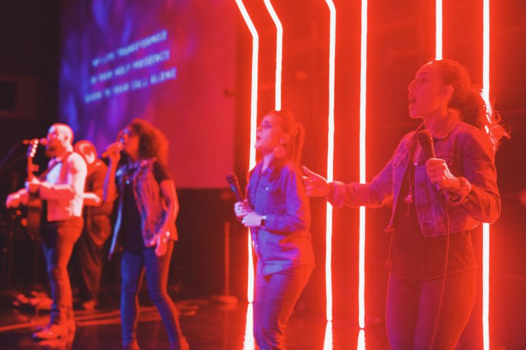 Light Fingers - Church Stage Design Ideas - Scenic sets and stage ...