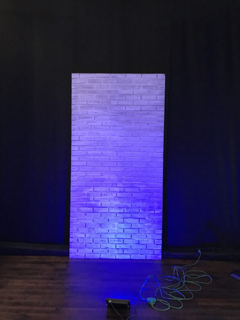 Hanging Bricks - Church Stage Design Ideas - Scenic sets and stage ...