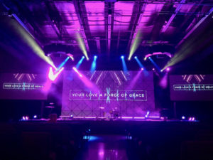 Triangle Projection Screen - Church Stage Design Ideas - Scenic sets ...