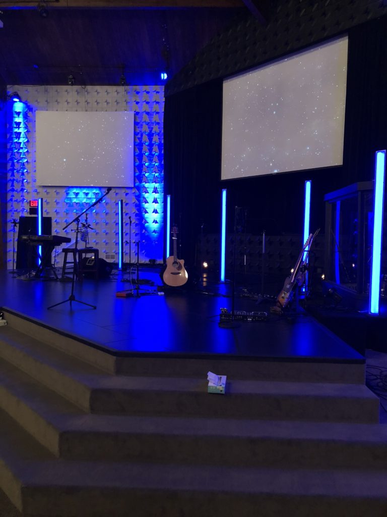 Lights and Patterns - Church Stage Design Ideas - Scenic sets and stage ...