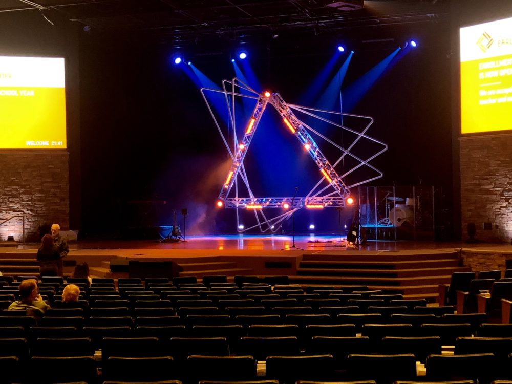 Triangle Artifacts - Church Stage Design Ideas - Scenic sets and stage ...