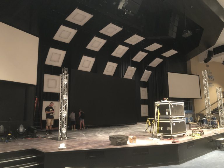 Wave of Squares - Church Stage Design Ideas - Scenic sets and stage ...