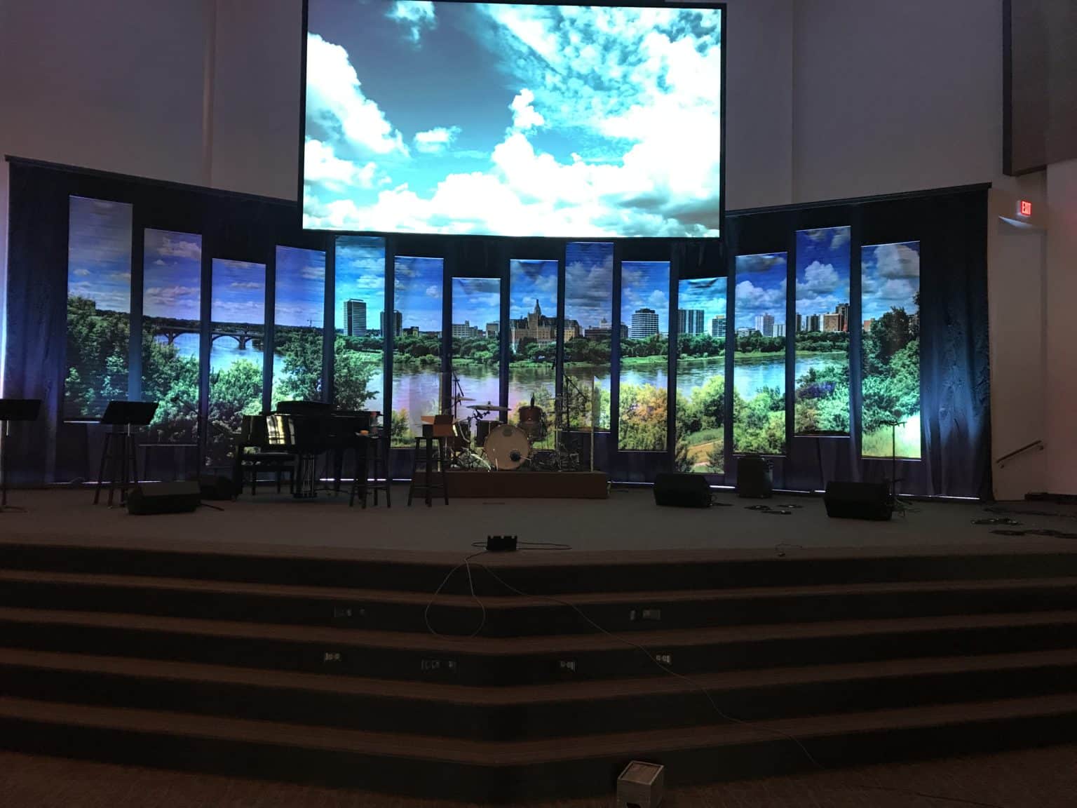 Banner Pano - Church Stage Design Ideas