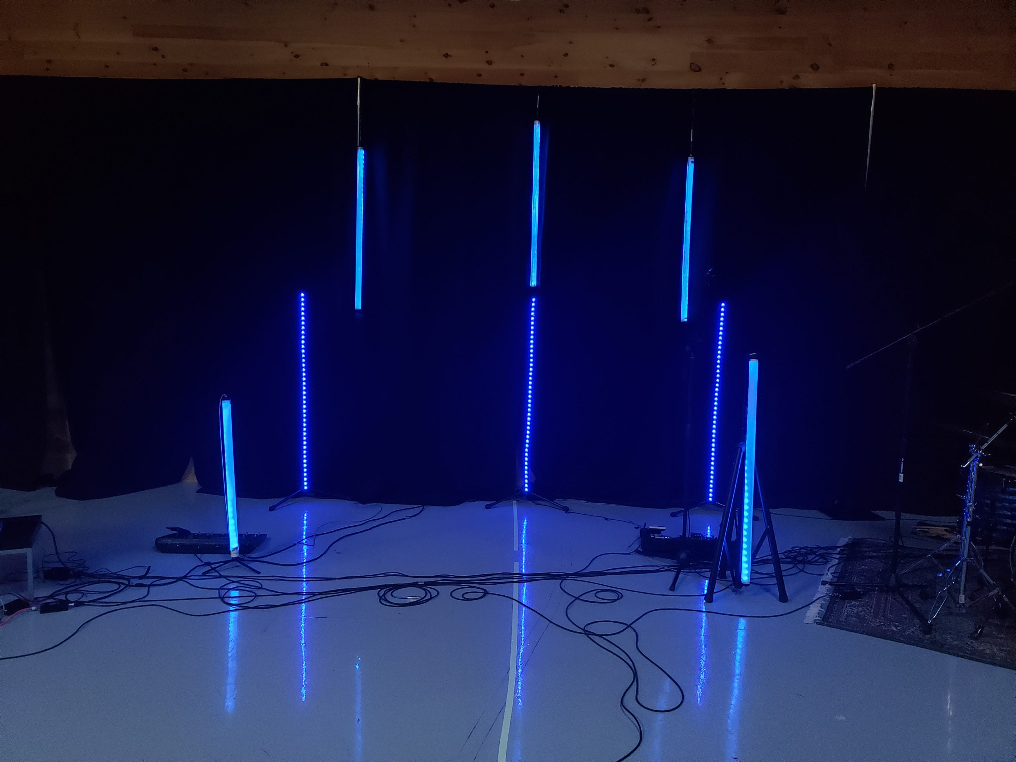 Office Livestream Setup - Church Stage Design Ideas - Scenic sets and ...