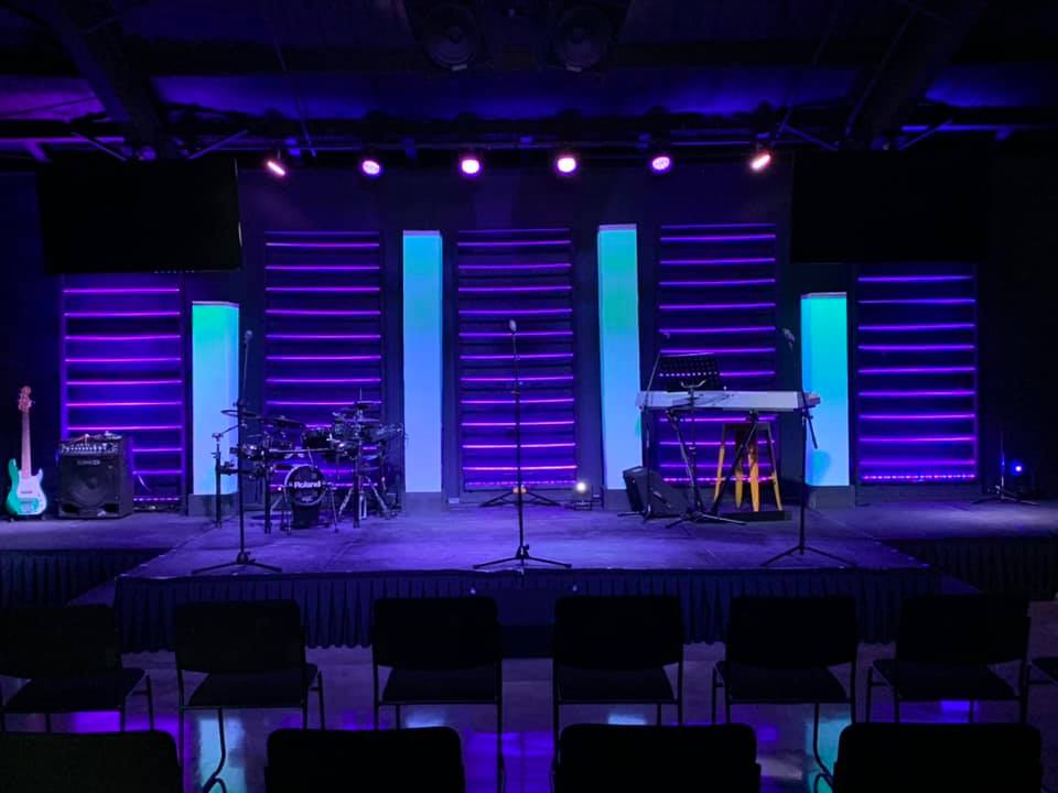 All the Levels - Church Stage Design Ideas - Scenic sets and stage ...