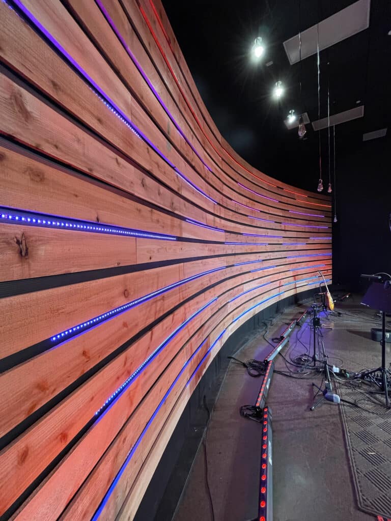 Curved Wall - Church Stage Design Ideas