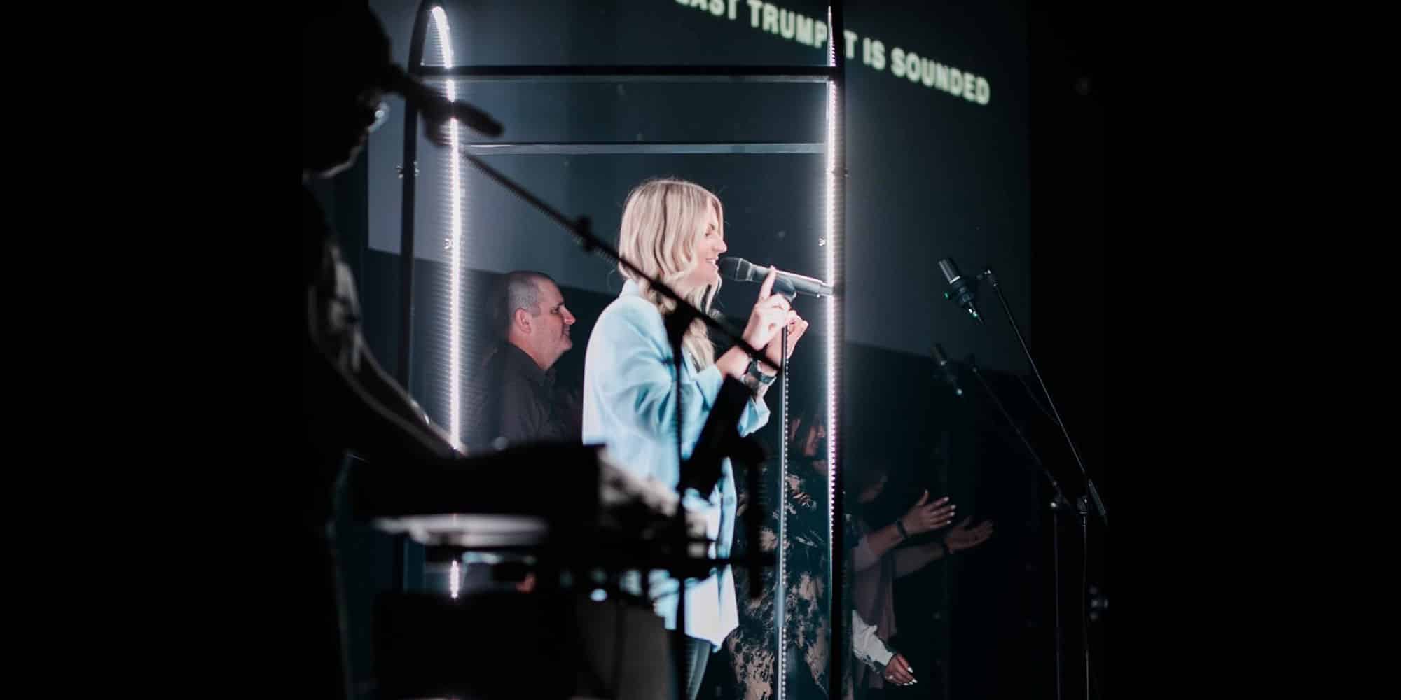 LED Arch - Church Stage Design Ideas