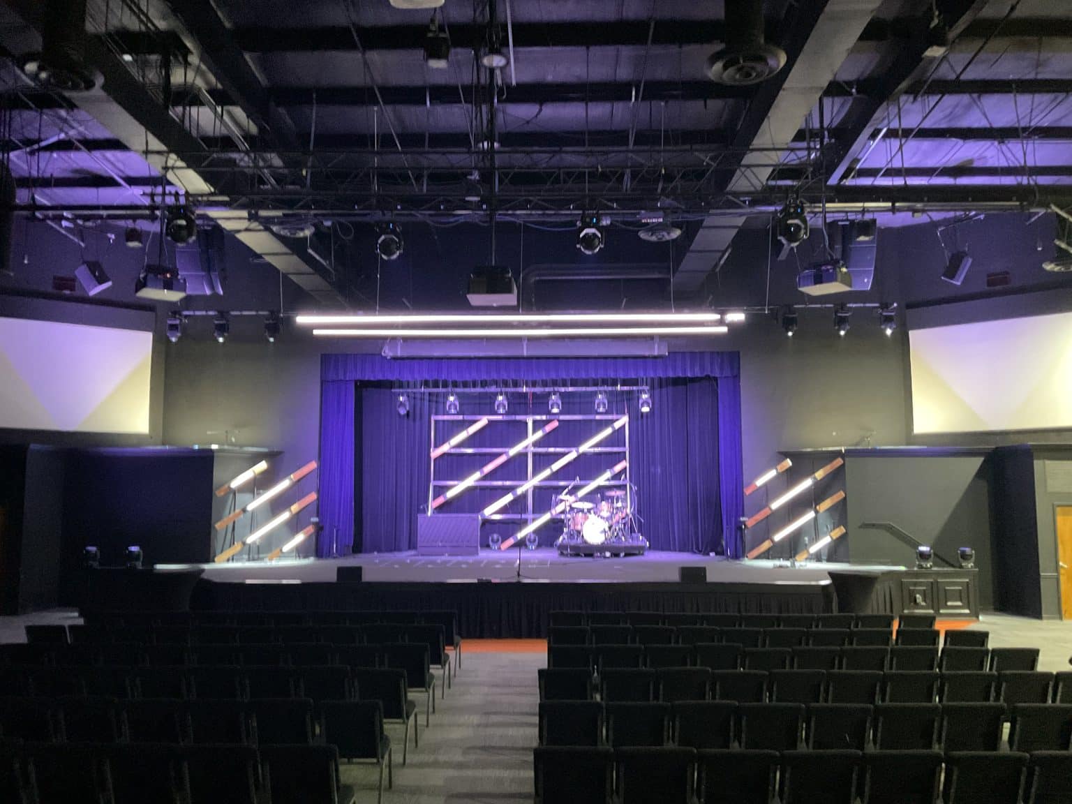 Radiant Pillars - Church Stage Design Ideas